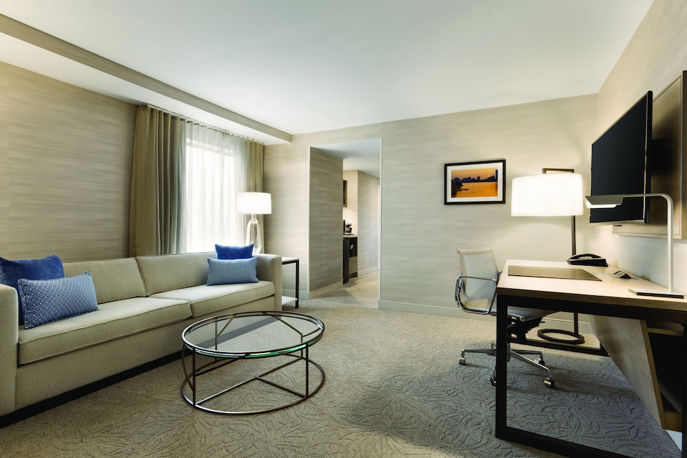 DoubleTree Suites by Hilton Hotel Boston - Cambridge: 2019 Room Prices ...