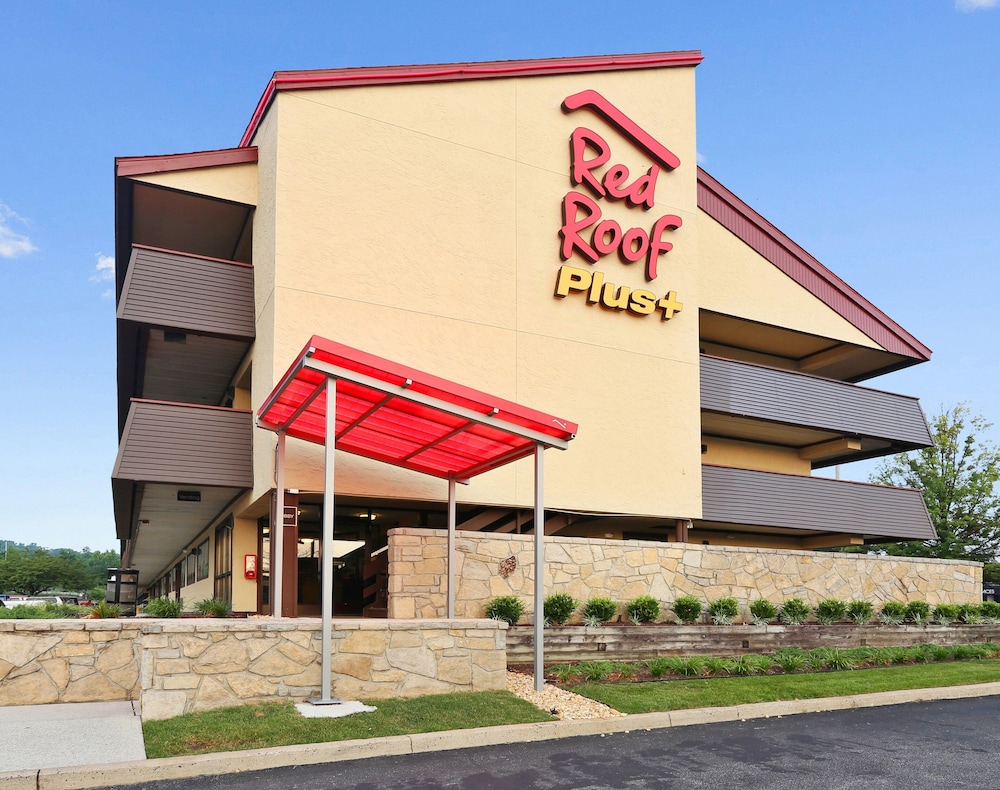 Room Deals for Red Roof Inn PLUS+ Baltimore North - Timonium, Baltimore ...