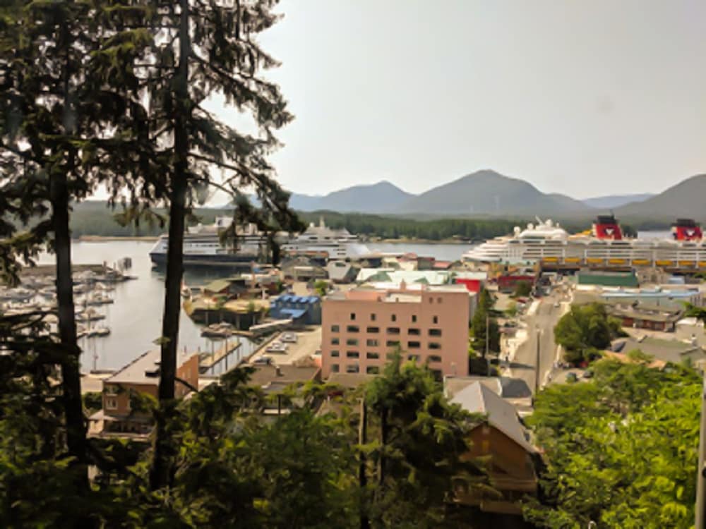 Cape Fox Lodge Deals & Reviews (Ketchikan, USA) | Wotif
