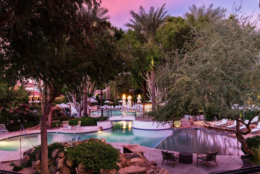 The Scott Resort & Spa in Phoenix | Best Rates & Deals on Orbitz