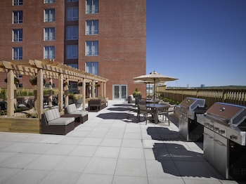 Hampton Inn by Hilton Halifax Downtown, Halifax: CA $140 Room Prices ...