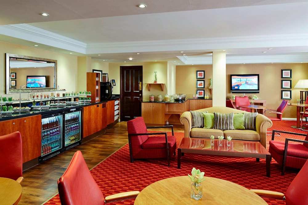 Delta Hotels by Marriott Heathrow Windsor: AU$135 Deals & Reviews ...
