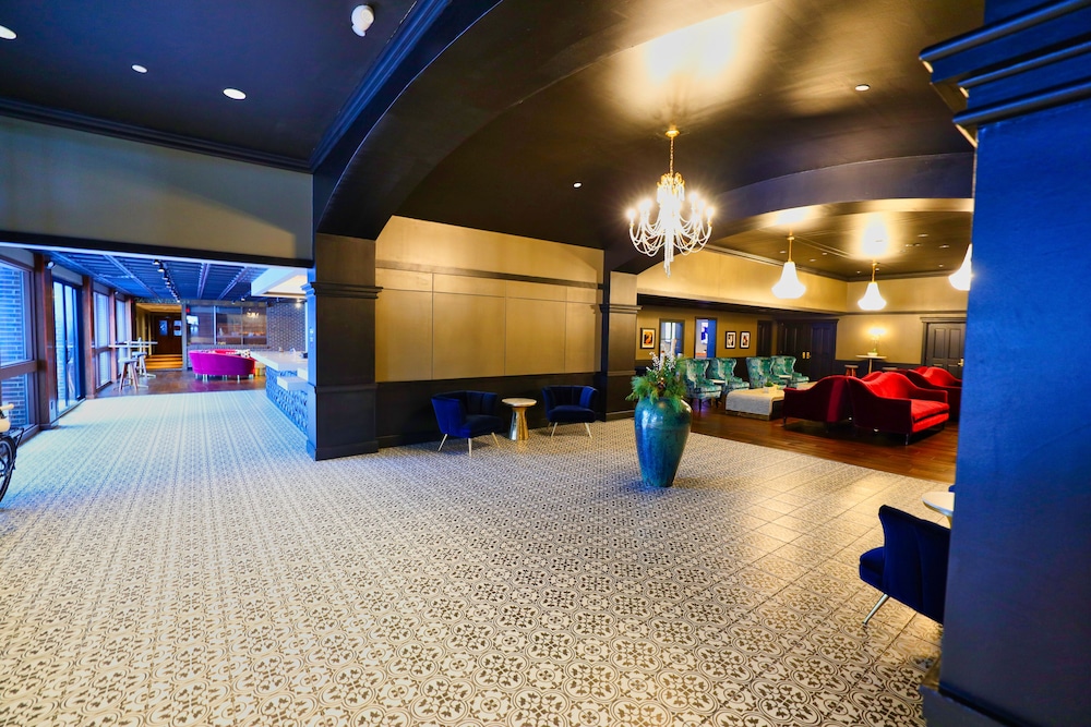 6 Best Hotels With Pool In Iowa City, Iowa - Updated 2022 | Trip101