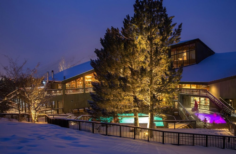 Snow King Resort Hotel & Luxury Residences in Jackson Hole | Best Rates ...