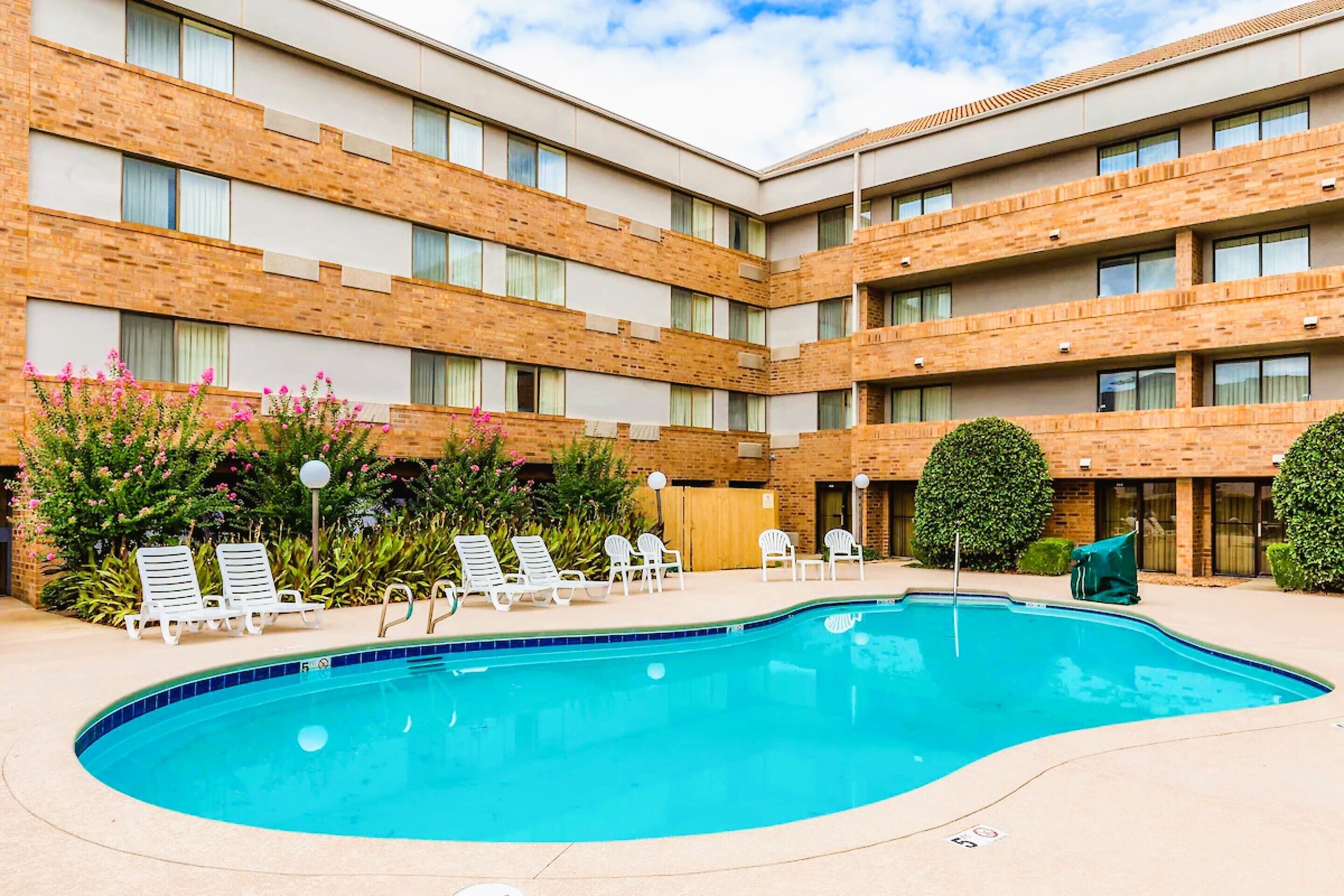 Nights Stay Hotel Reviews, Deals & Photos 2023 - Expedia