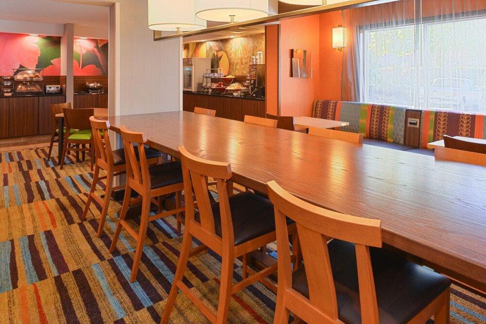 Fairfield Inn & Suites by Marriott Lexington Georgetown in Lexington ...