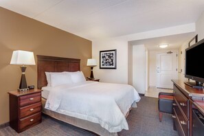 Book Hampton Inn Milwaukee/Brookfield in Milwaukee | Hotels.com