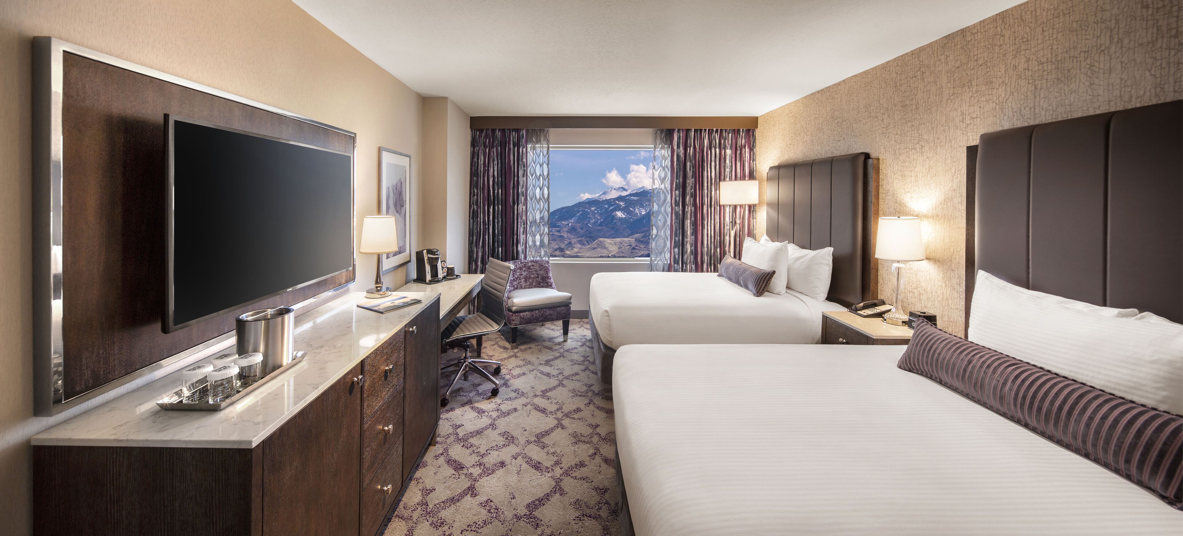 Silver Legacy: Book Silver Legacy Reno, NV Hotel, Casino | Expedia