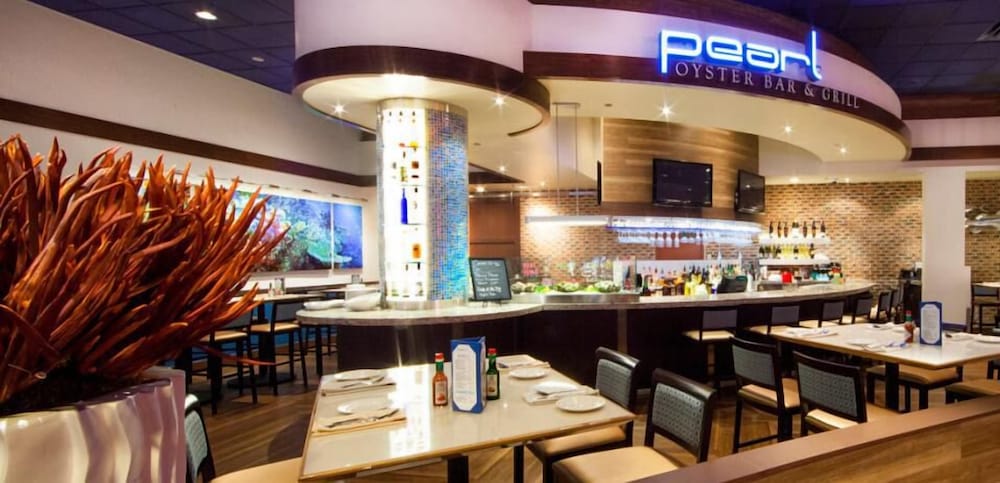 Silver Legacy Resort Casino at THE ROW in Reno | Best Rates & Deals on ...