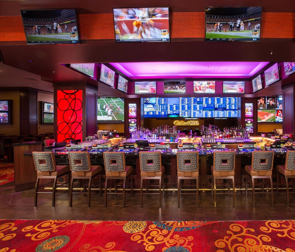 Silver Legacy Resort Casino at THE ROW in Reno | Best Rates & Deals on ...