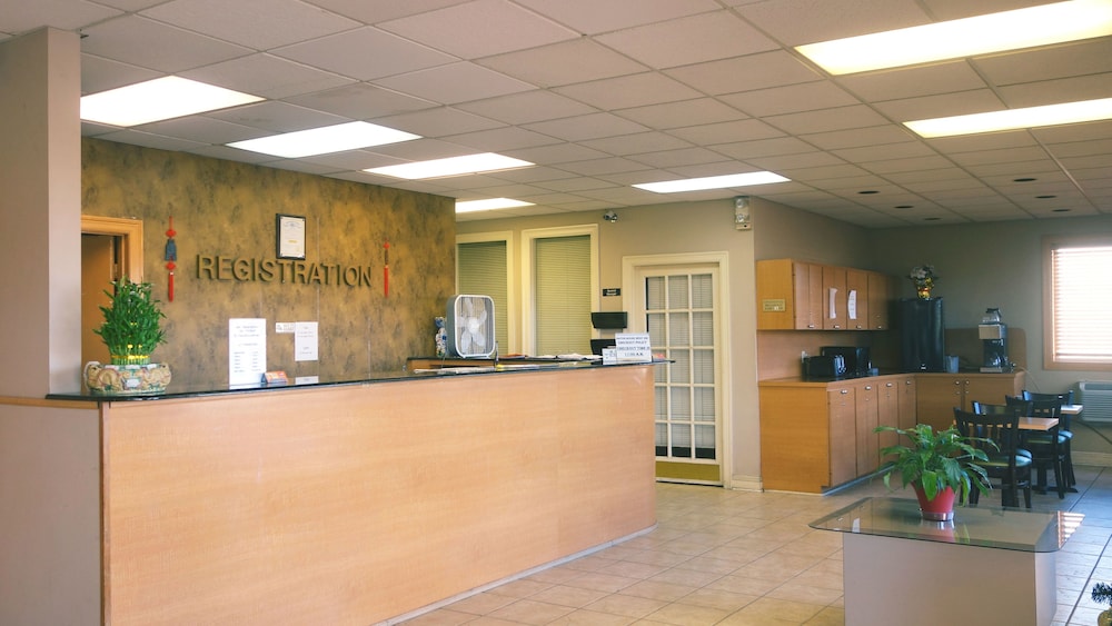 Baton Rouge West Inn, Baton Rouge: $49 Room Prices & Reviews | Travelocity