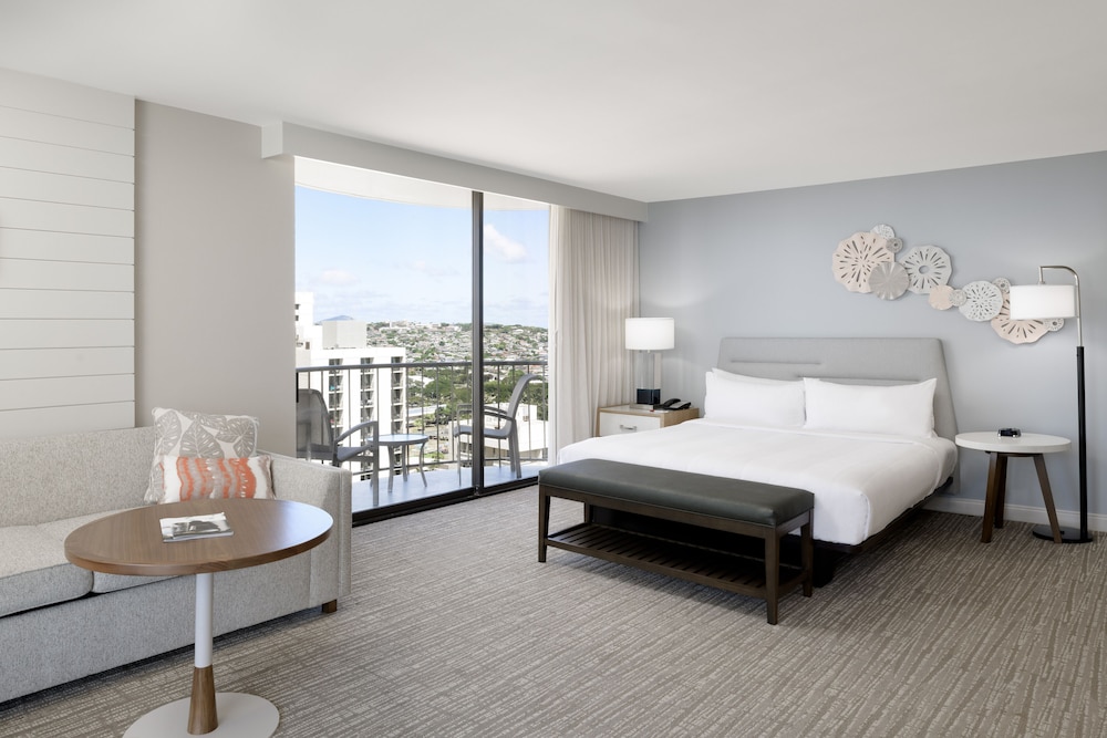 15 Best Resorts In Honolulu, Hawaii - Updated 2023 | Trip101