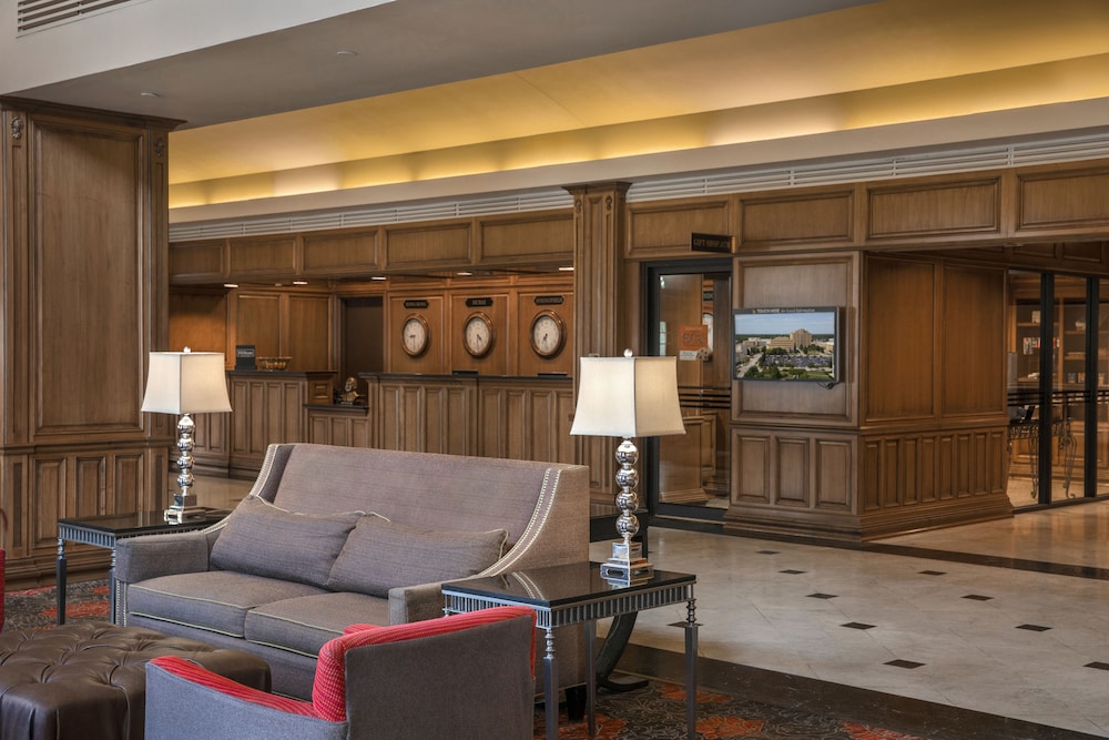 President Abraham Lincoln Springfield - DoubleTree by Hilton in ...