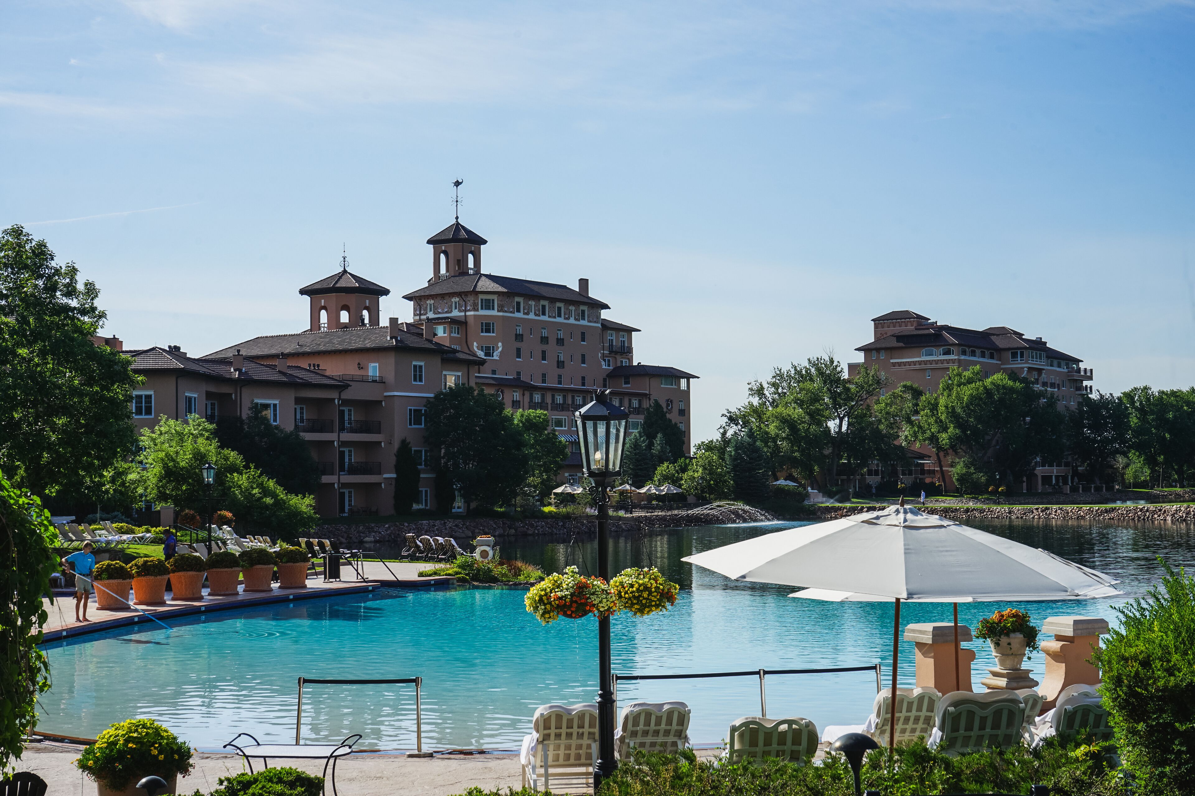 Broadmoor Hotel: Book Broadmoor Colorado Springs Resort | Expedia