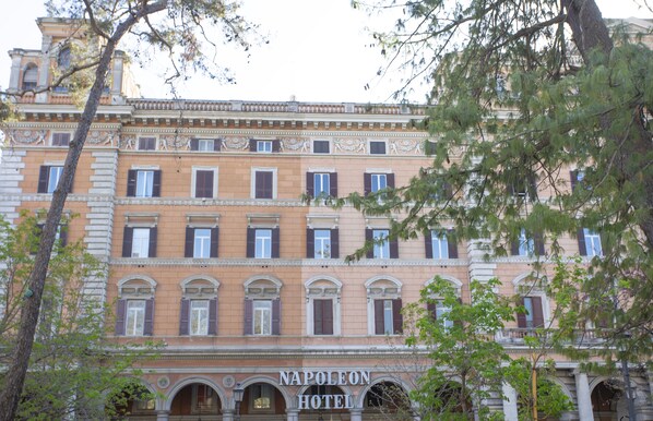 Napoleon Hotel in Rome, Italy | Expedia