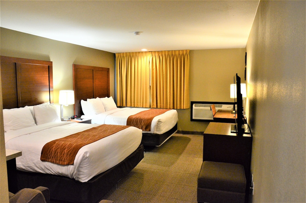 Comfort Inn & Suites Beaverton - Portland West in Portland | Best Rates ...