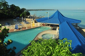 Book Negril Tree House Resort in Negril | Hotels.com
