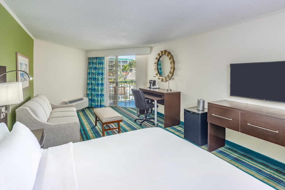 Holiday Inn Key Largo, an IHG Hotel, Key Largo: $260 Room Prices ...