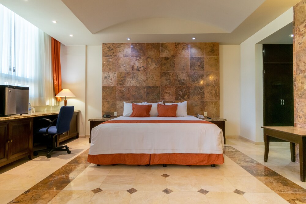 Hotel Poza Rica Centro in Poza Rica | Best Rates & Deals on Orbitz