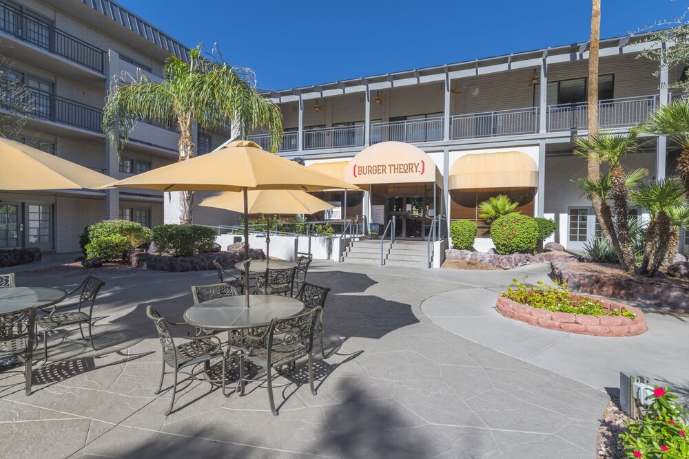 Holiday Inn & Suites Phoenix Airport North, an IHG Hotel, Phoenix: $102 ...