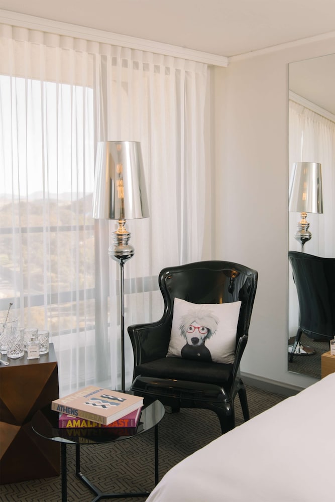 QT Canberra: AU$200 Deals & Reviews (Canberra, AUS) | Wotif