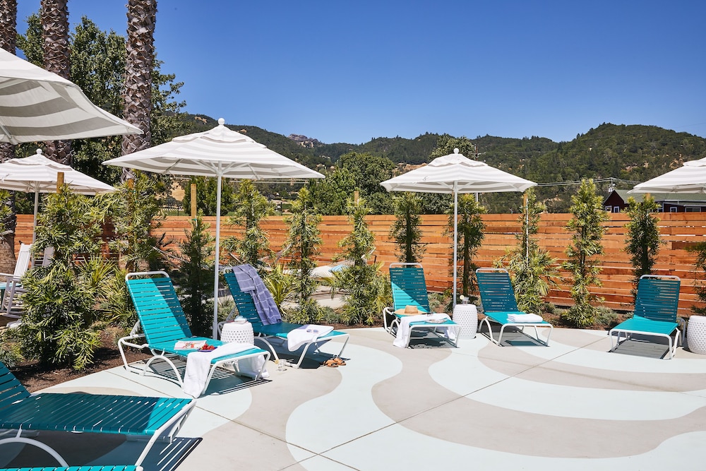 Calistoga Motor Lodge and Spa in Calistoga | Best Rates & Deals on Orbitz
