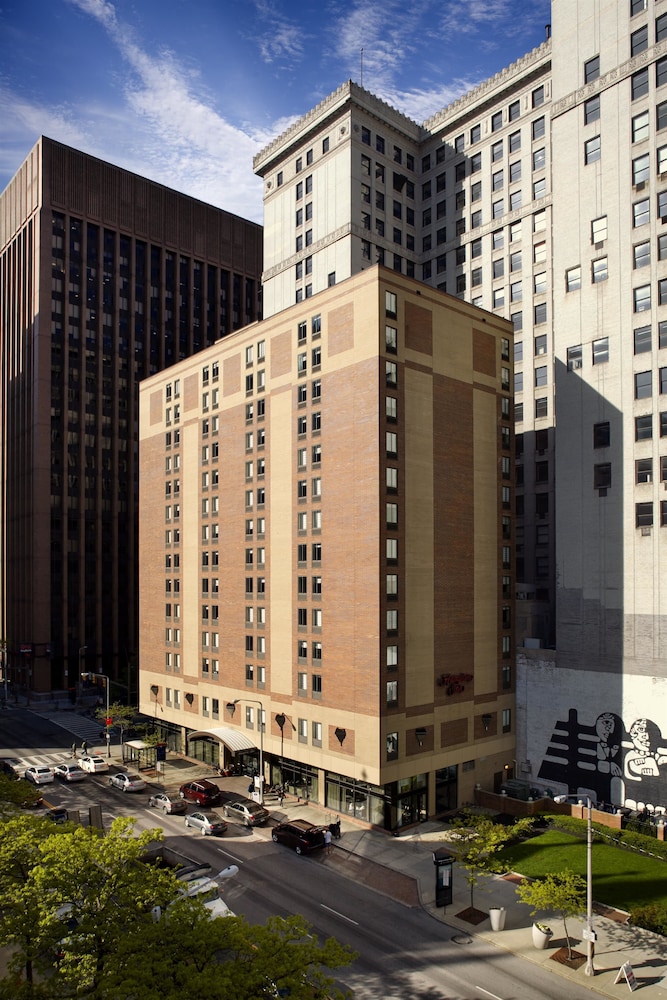 Hampton Inn Cleveland Downtown in Cleveland, OH | Expedia