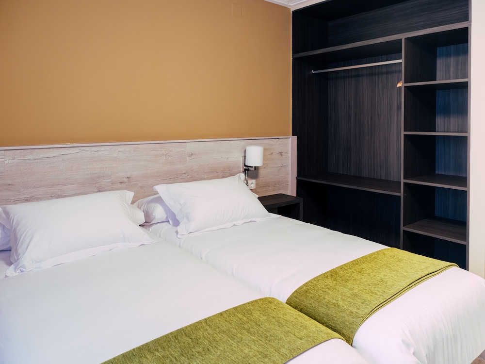 Hotel Resort El Montico Deals & Reviews (Tordesillas, ESP) | Wotif