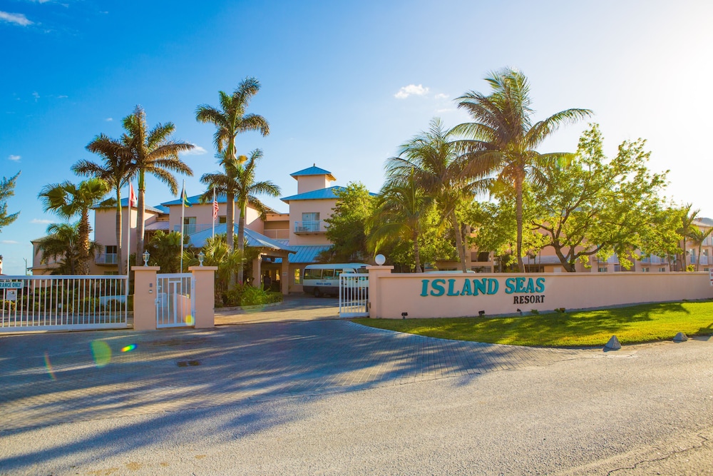 Island Seas Resort in Freeport | Best Rates & Deals on Orbitz