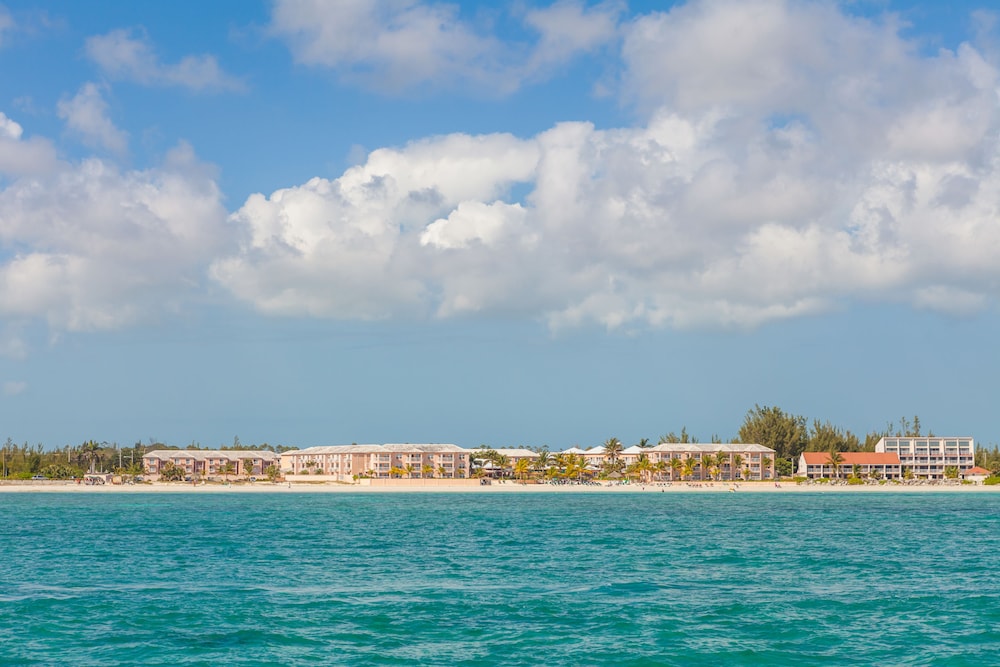 Island Seas Resort, Freeport: $175 Room Prices & Reviews | Travelocity