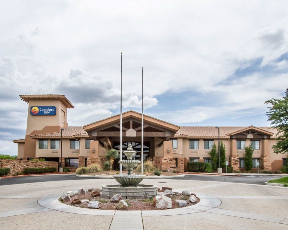 Comfort Inn Benson near Kartchner Caverns in Benson | Best Rates ...