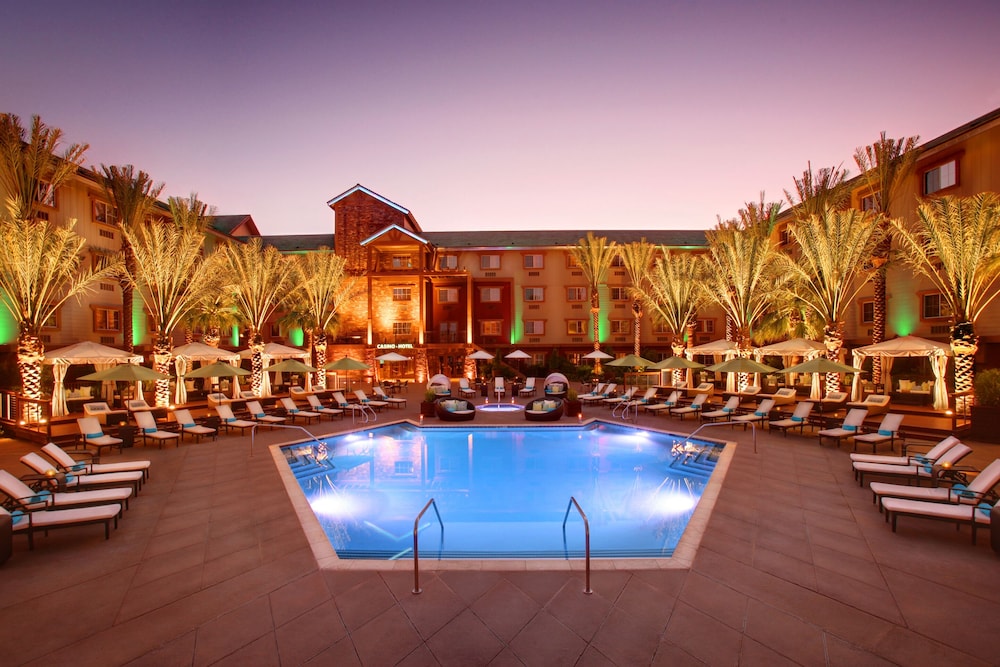 Silverton Casino Lodge - Newly Renovated, Las Vegas: $106 Room Prices ...
