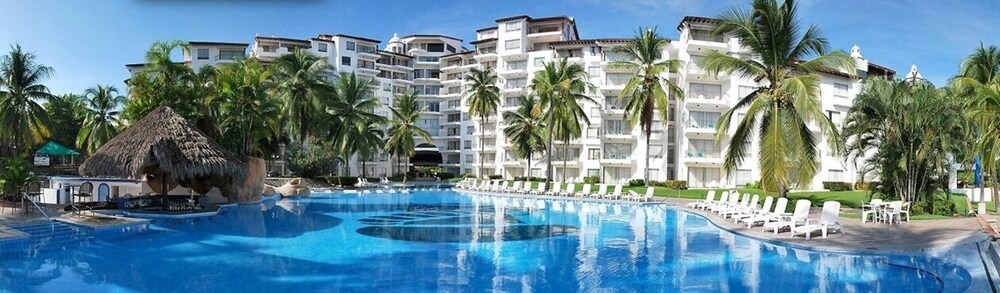 Vamar Vallarta All Inclusive Marina and Beach Resort in Puerto Vallarta ...