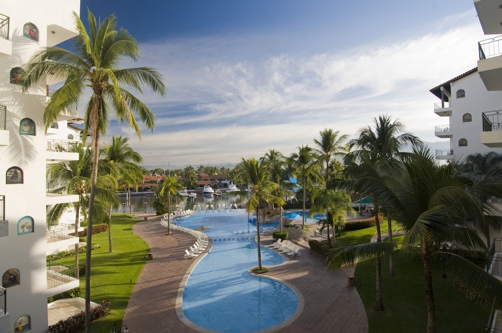 Vamar Vallarta All Inclusive Marina and Beach Resort in Puerto Vallarta ...
