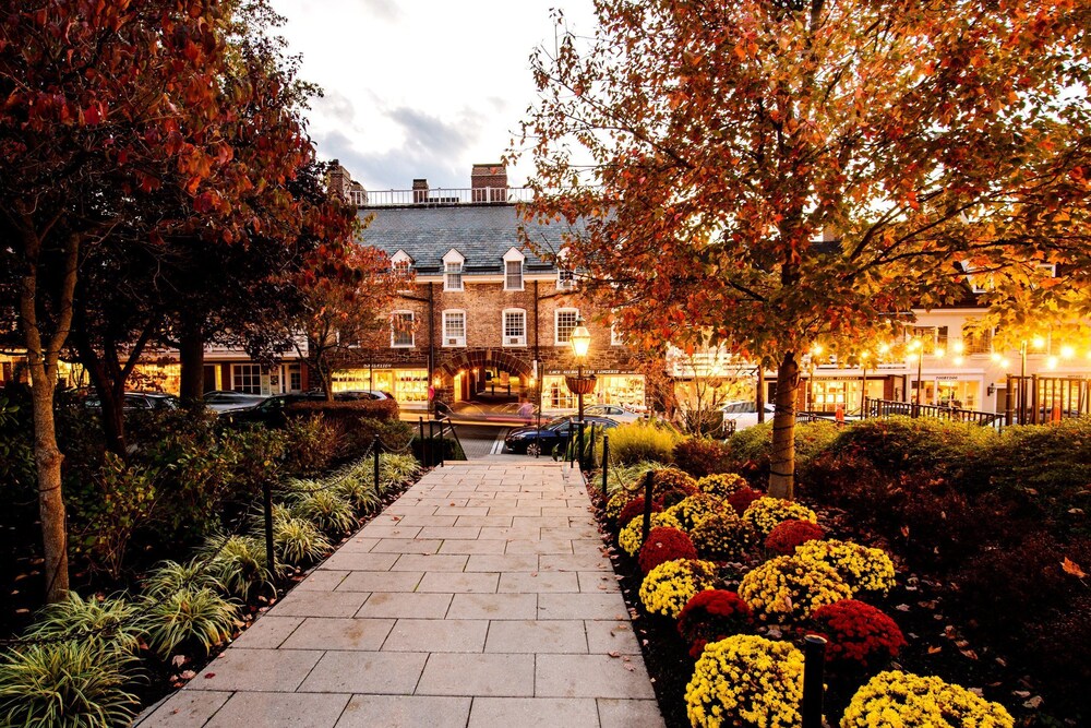 Nassau Inn in Princeton | Best Rates & Deals on Orbitz