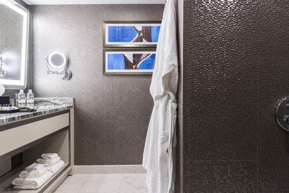 The Jung Hotel and Residences, New Orleans: $109 Room Prices & Reviews ...