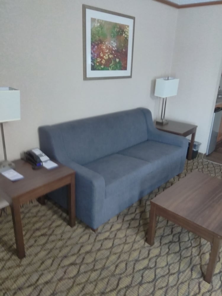 Baymont by Wyndham Madison Heights Detroit Area: AU$107 Deals & Reviews ...