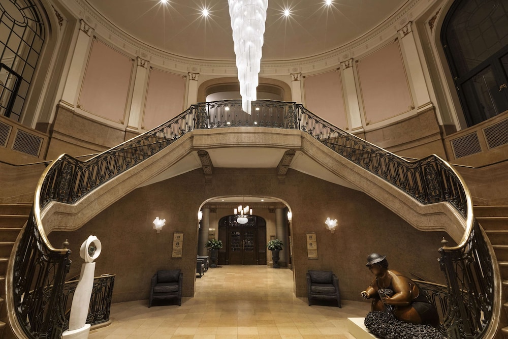 Fairmont Le Chateau Frontenac in Québec City | Best Rates & Deals on Orbitz