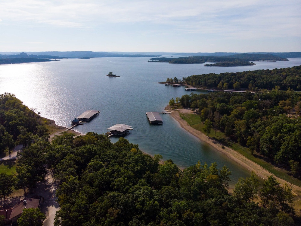 Resorts Near Indian Point Table Rock Lake | Cabinets Matttroy