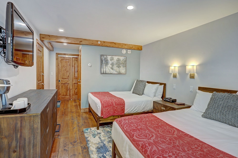 The Lodge at Vail, A RockResort in Vail | Best Rates & Deals on Orbitz