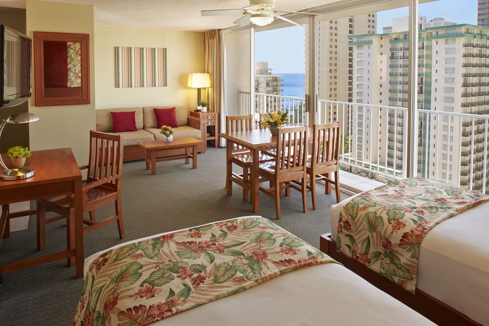 Pacific Monarch Hotel in Honolulu | Best Rates & Deals on Orbitz