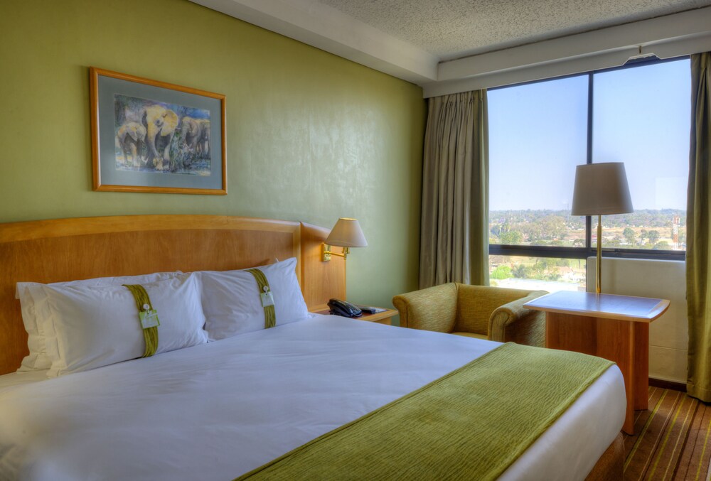 Holiday Inn Harare, an IHG Hotel, Harare: $93 Room Prices & Reviews ...