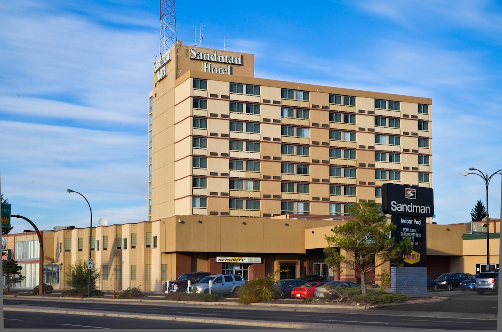 Sandman Hotel Lethbridge in Lethbridge | Best Rates & Deals on Orbitz