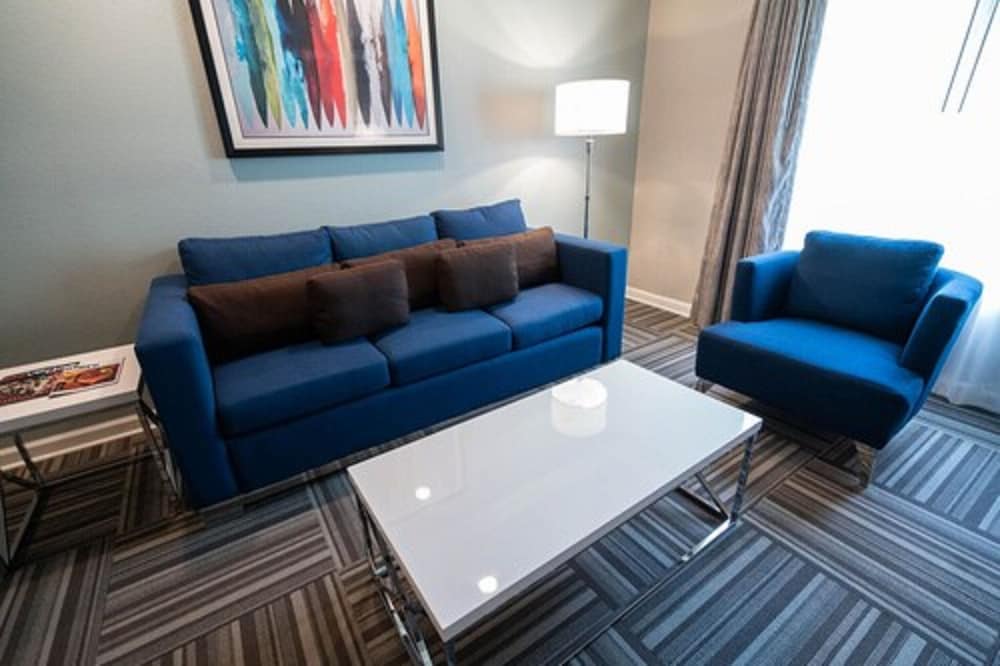 Alexis Park All Suite Resort, Las Vegas: $64 Room Prices & Reviews ...