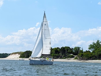 Blockade Runner Beach Resort, Wrightsville Beach: $98 Room Prices ...