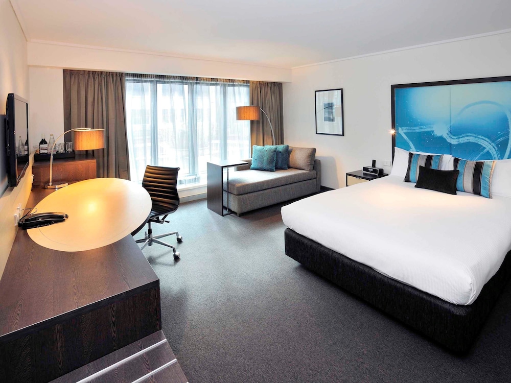 Novotel Melbourne on Collins Deals & Reviews (Melbourne, Australia) | Wotif