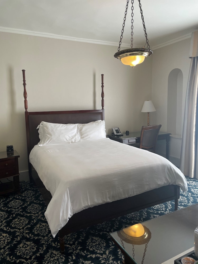 The Mission Inn Hotel & Spa in Riverside | Best Rates & Deals on Orbitz