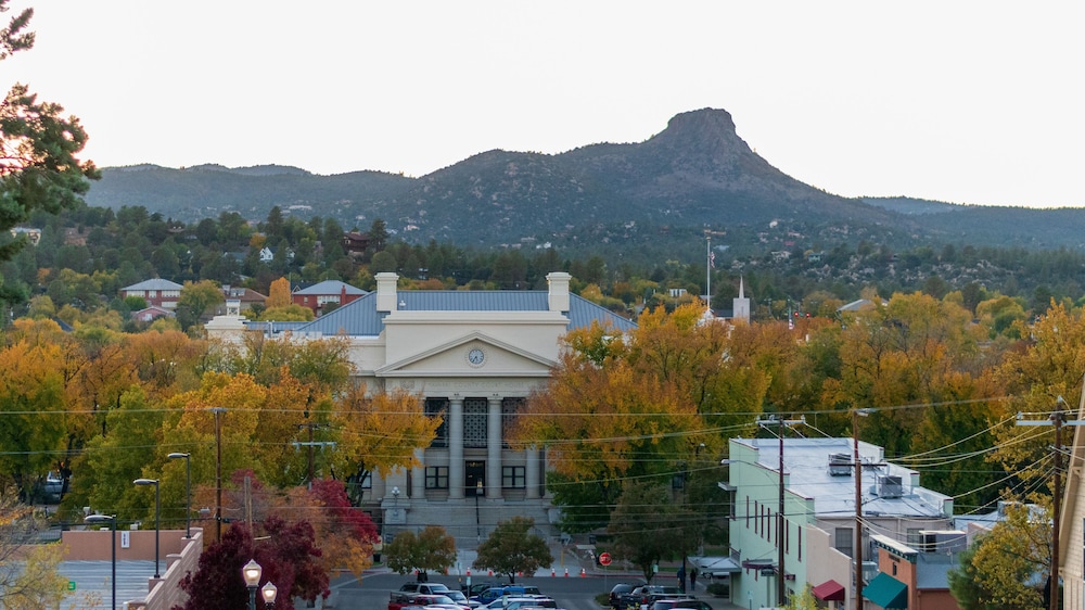 Days Inn by Wyndham Prescott in Prescott | Best Rates & Deals on Orbitz