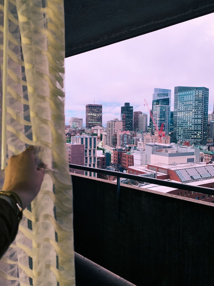 10 Best Hotels With Rooftop Bar In Boston, Massachusetts - | Trip101