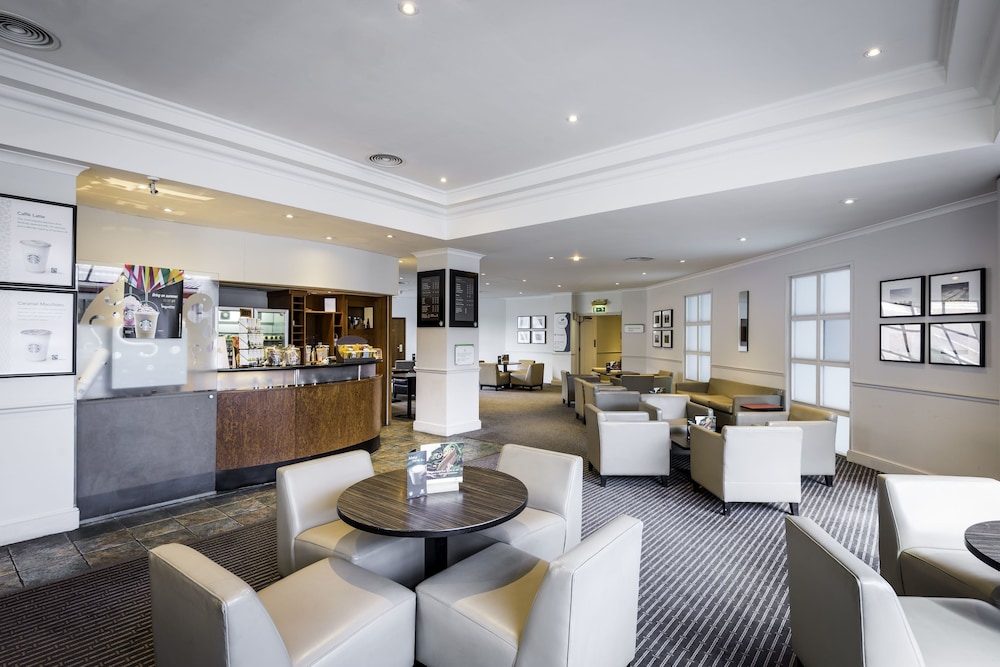 Holiday Inn London - Sutton, an IHG Hotel in London | Best Rates ...